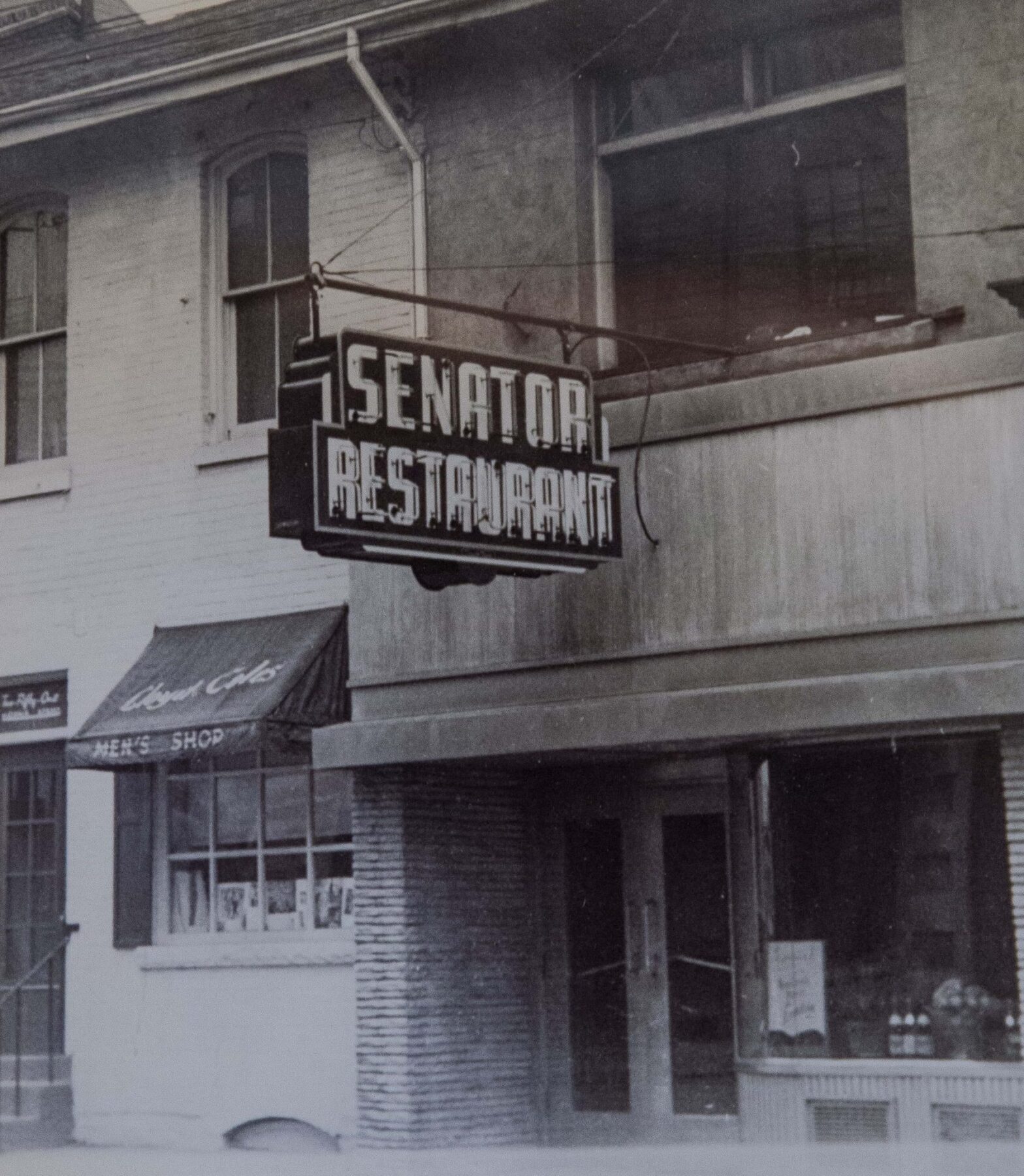 Good Eats: The Senator Restaurant – Heritage Toronto
